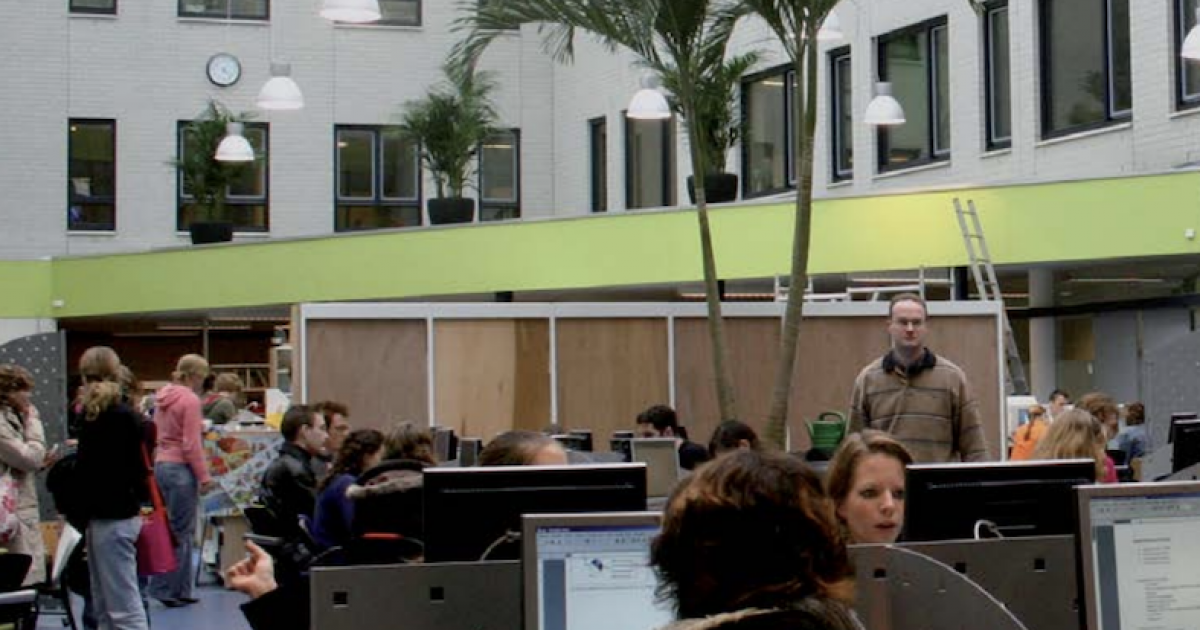 Educational logistics model: make educational logistics concrete and ...